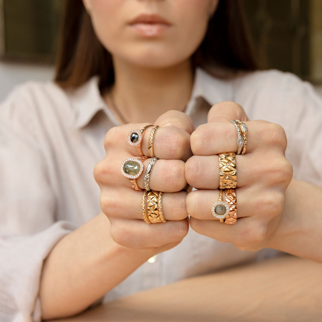 Essentials Oval Bezel Band – Shelly Purdy